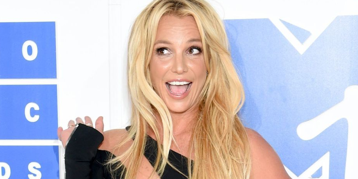 Britney packt aus! - Radio Fantasy | Immer die neuen Hits!