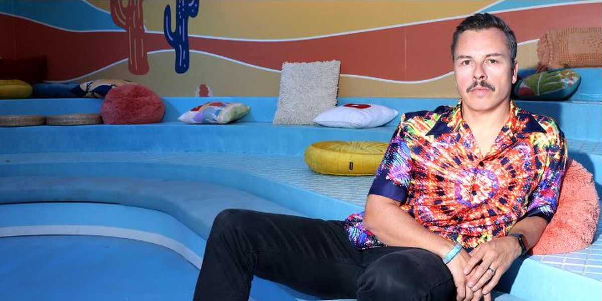 Purple Disco Machine gibt Taylor Swift einen Korb - Radio Fantasy ...