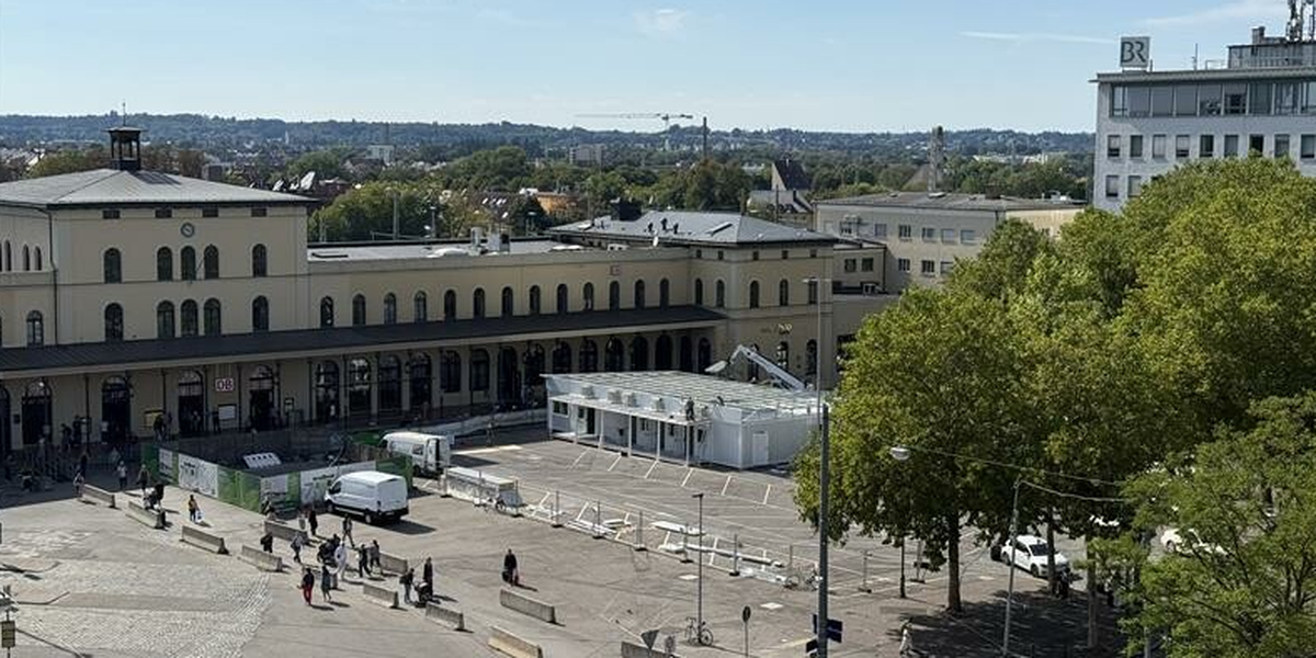 Wieder strengeres Waffenverbot auch am Augsburger Hauptbahnhof - Radio ...